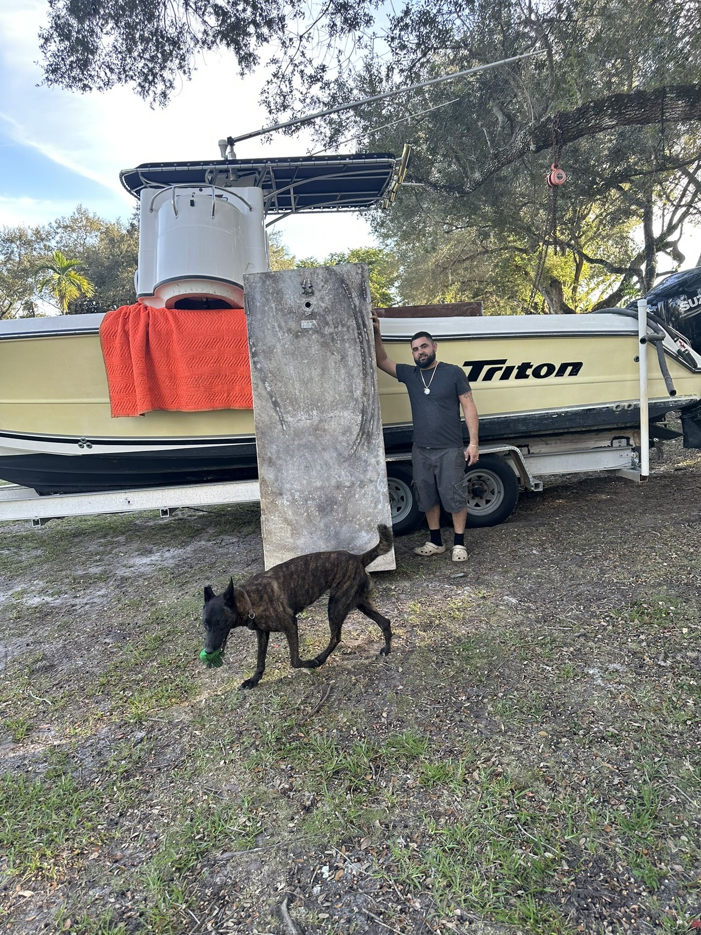Boat Fuel Tank, Stringers,transom,paint, for Sale in Miami, FL - OfferUp