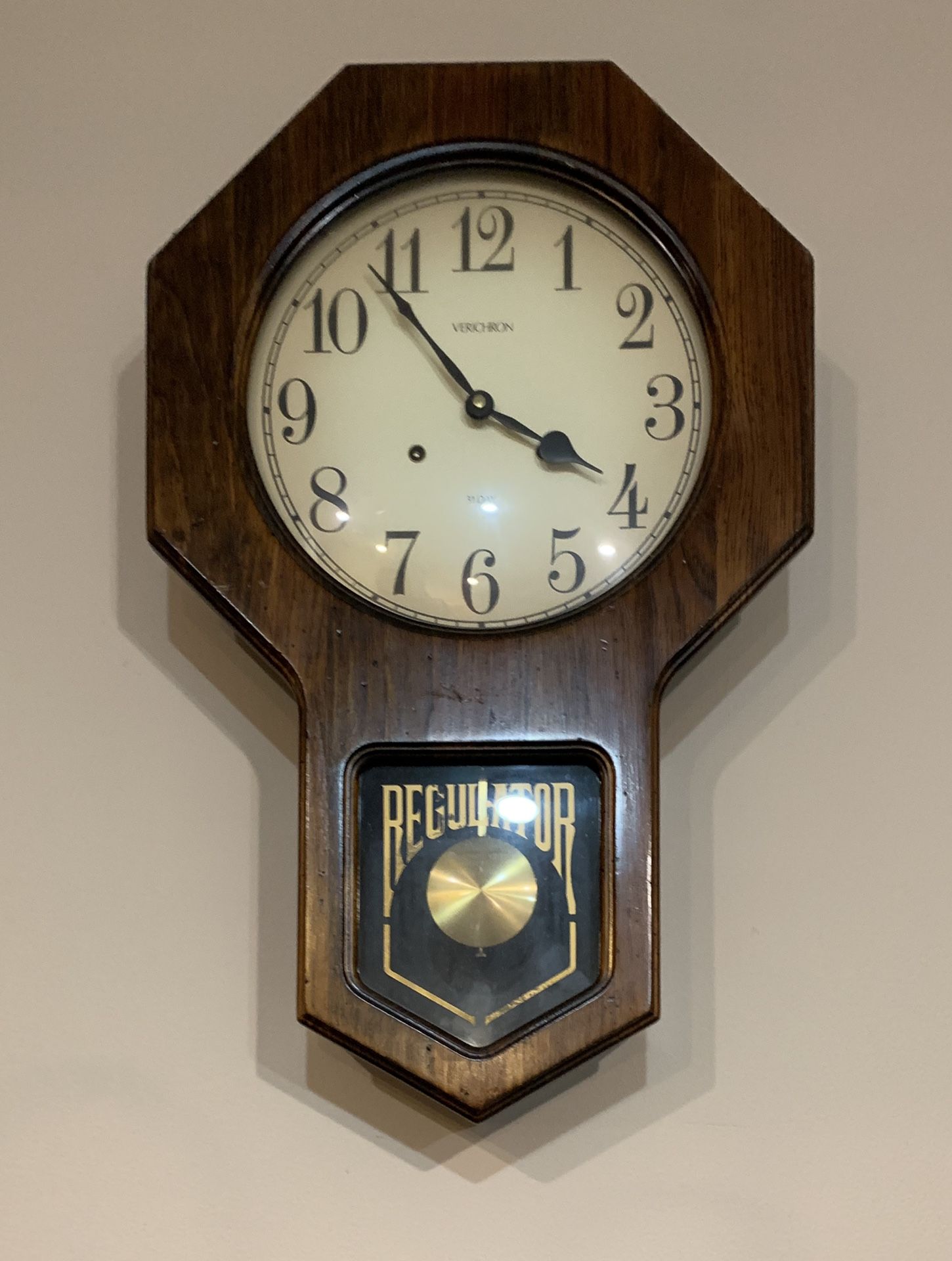 Harris & Mallow, Verichron Winding clock for Sale in Vlg Wellingtn, FL ...