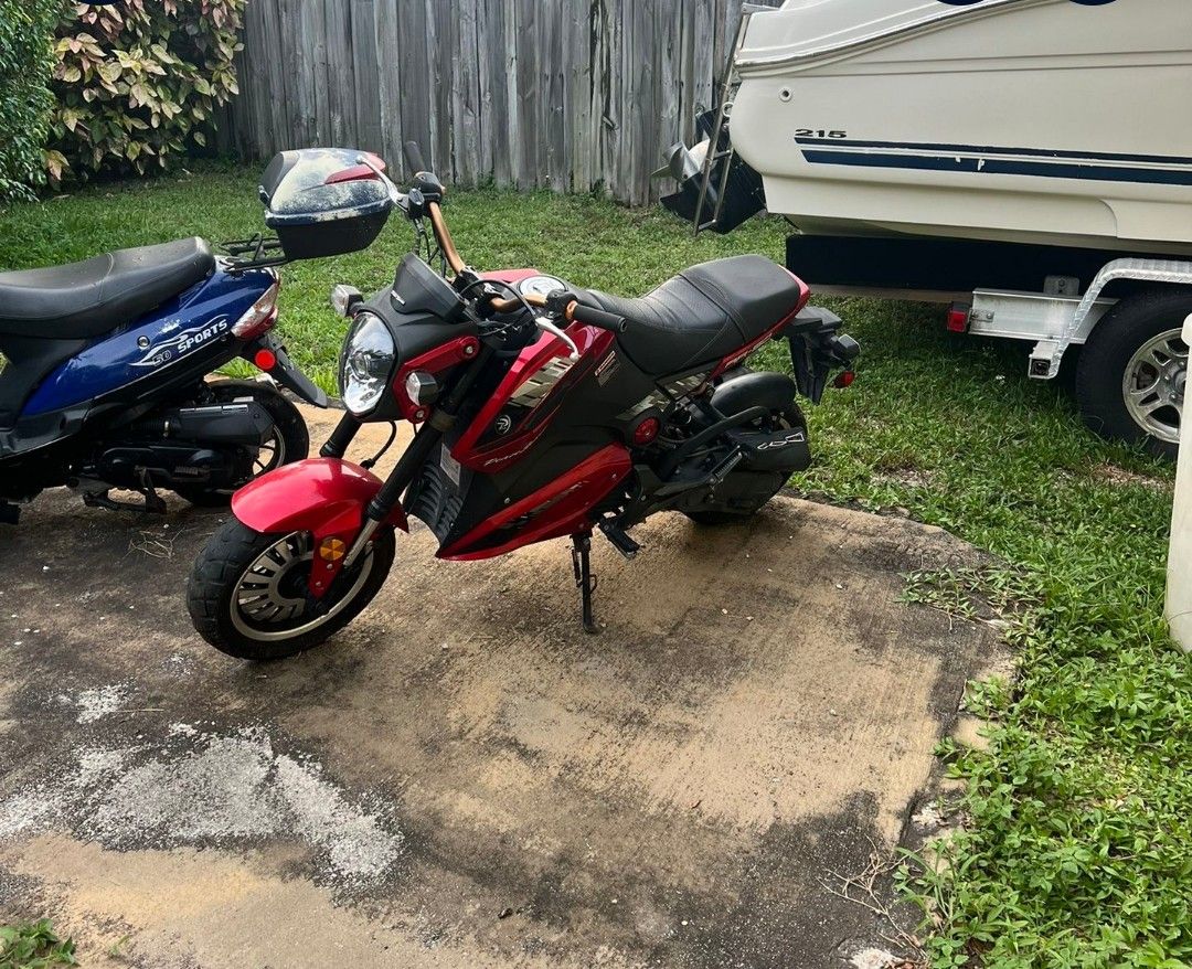 Moped for Sale in Pompano Beach, FL - OfferUp