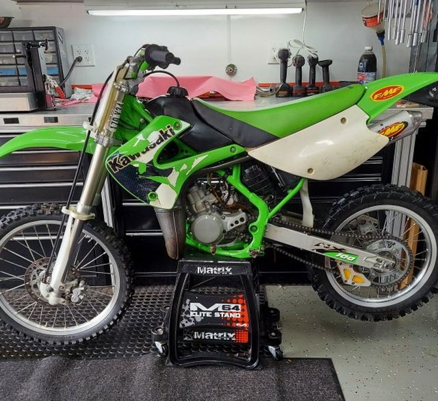 2002 kawasaki kx100 for Sale in Livermore, CA - OfferUp