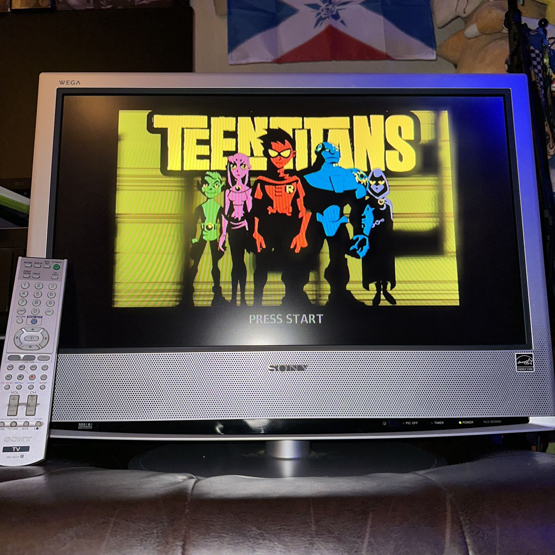 Sony WEGA 23" Silver Flat Panel LCD TV Monitor 720p Retro Gaming Rare ...