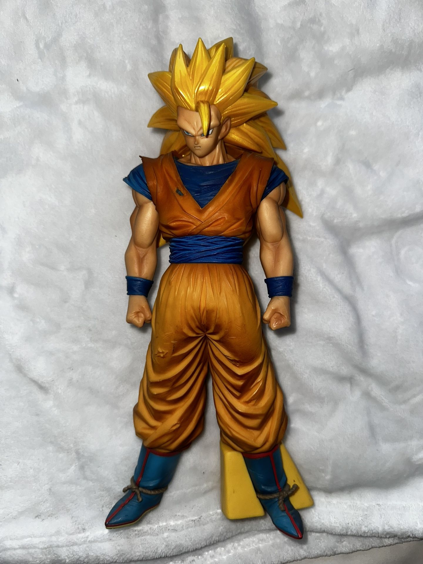 Goku Ss3 for Sale in Moreno Valley, CA - OfferUp