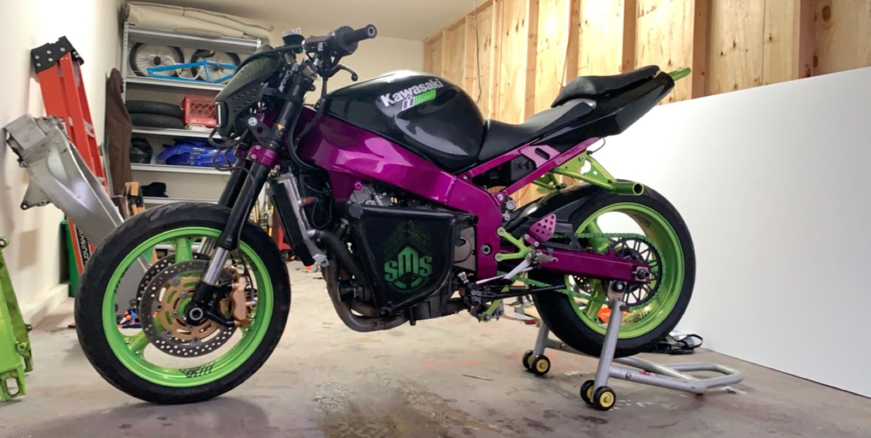 04 Kawasaki 636 stunt bike for Sale in Bullhead City, AZ - OfferUp