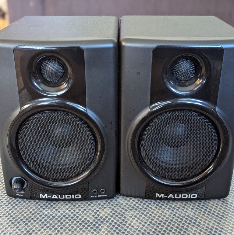 M-Audio AV40 Studio Monitors for Sale in Rowland Heights, CA - OfferUp