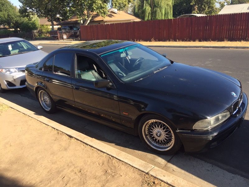 99 BMW 528i for Sale in Fresno, CA - OfferUp