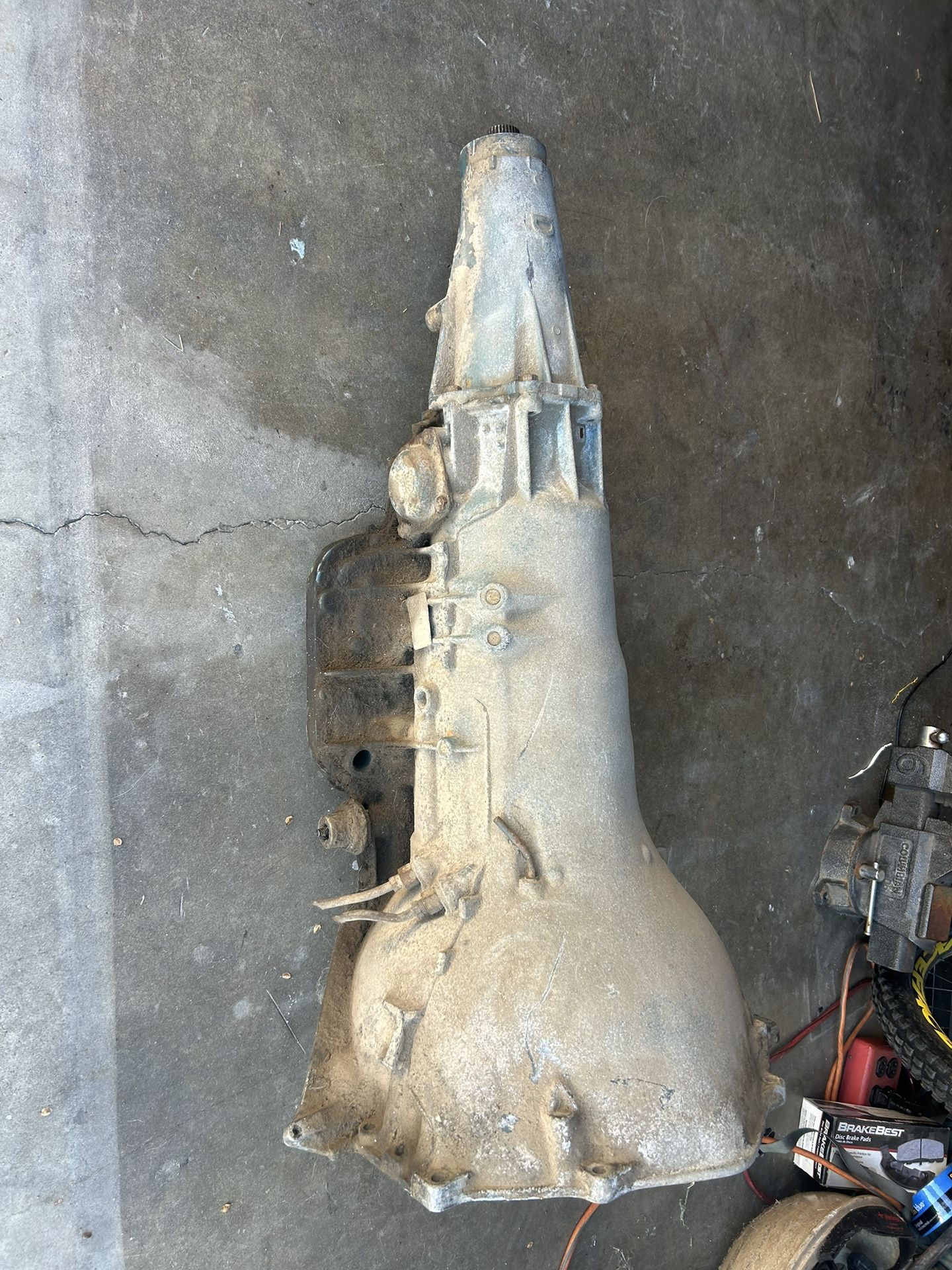 Chevy turbo 400 transmission for Sale in Anaheim, CA - OfferUp