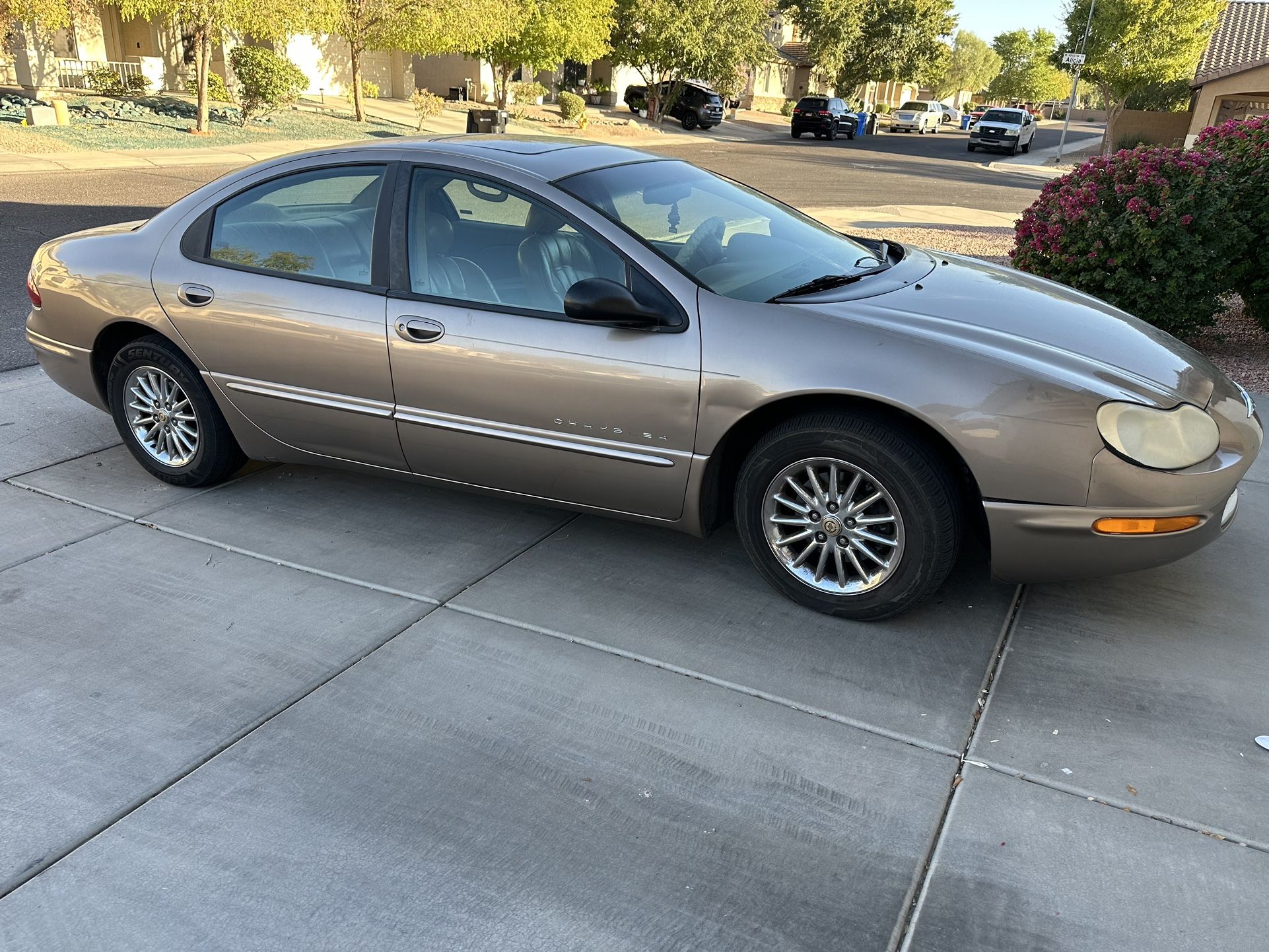 2000 Chrysler Concord LXI for Sale in Laveen Village, AZ - OfferUp