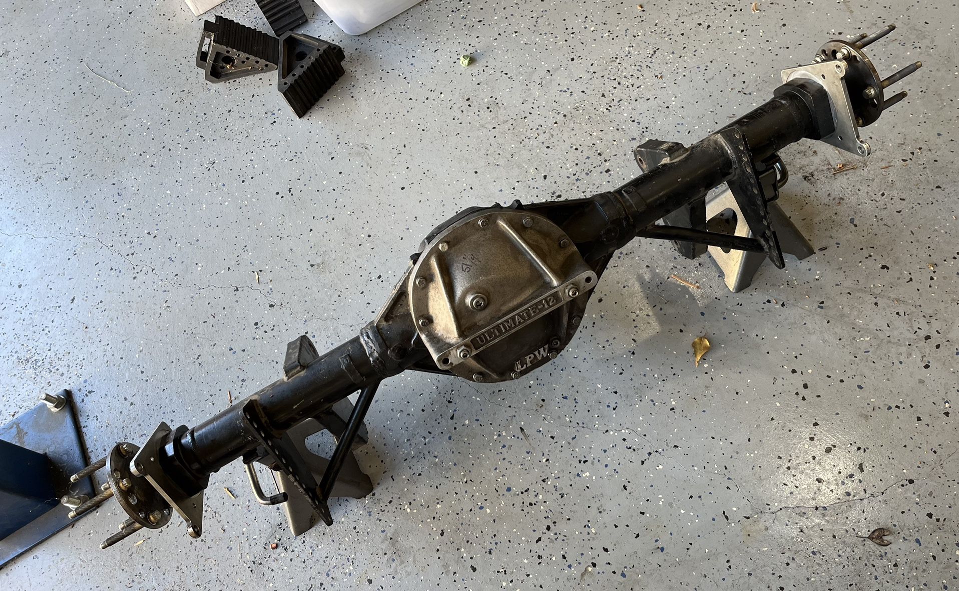 Chevy 12 Bolt Rearend Race Spool 35 Spline for Sale in Torrance, CA ...