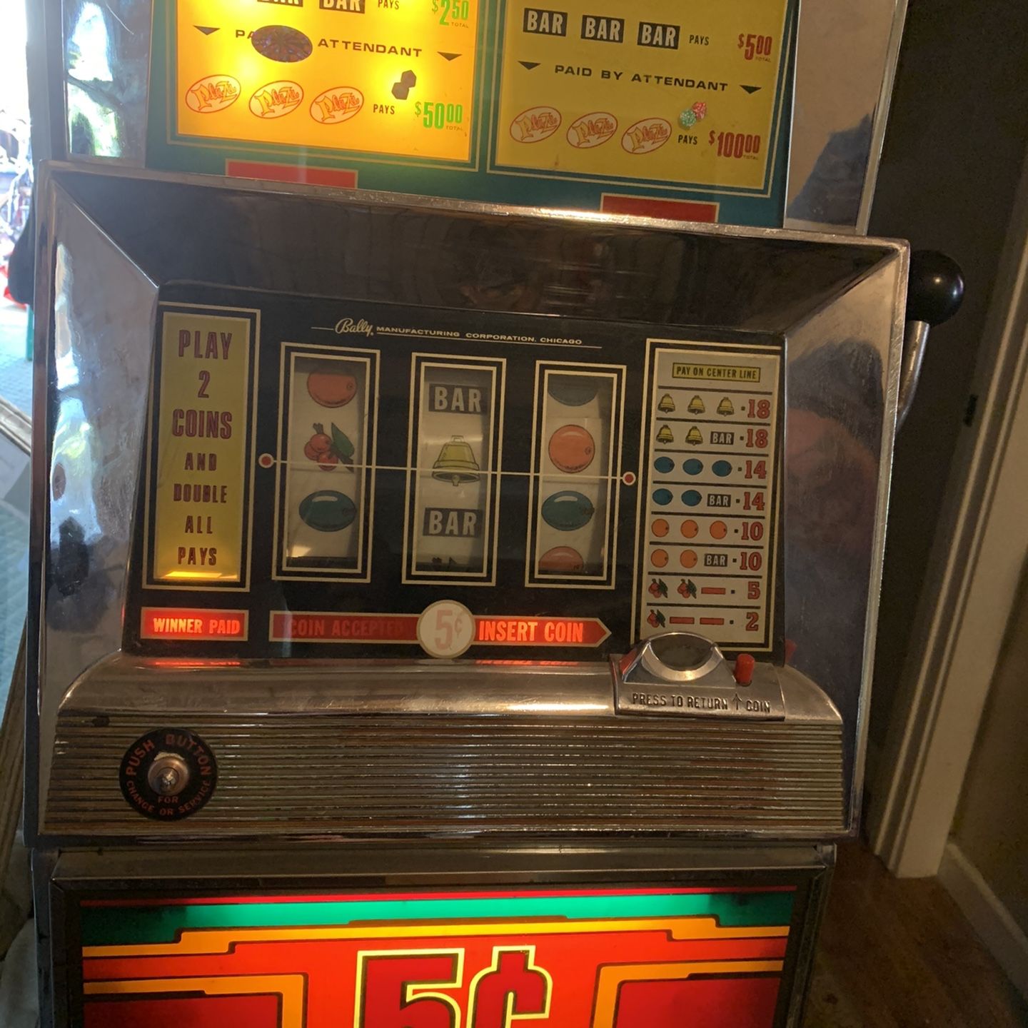 Old School Nickel Slot Machine for Sale in Ontario, CA - OfferUp