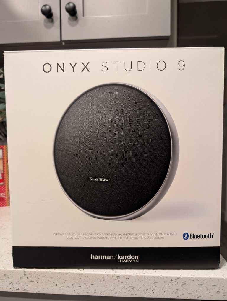 Harmon Kardon Onyx 9 for Sale in Phoenix, AZ - OfferUp