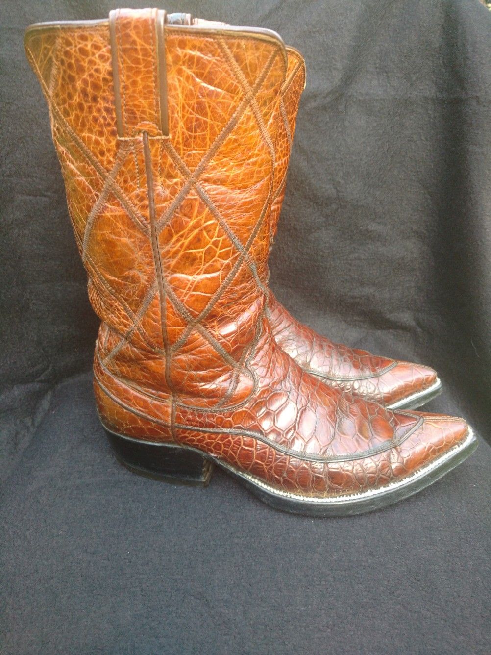 Justin's Full Skin Sea Turtle Boots for Sale in Beaumont, TX - OfferUp