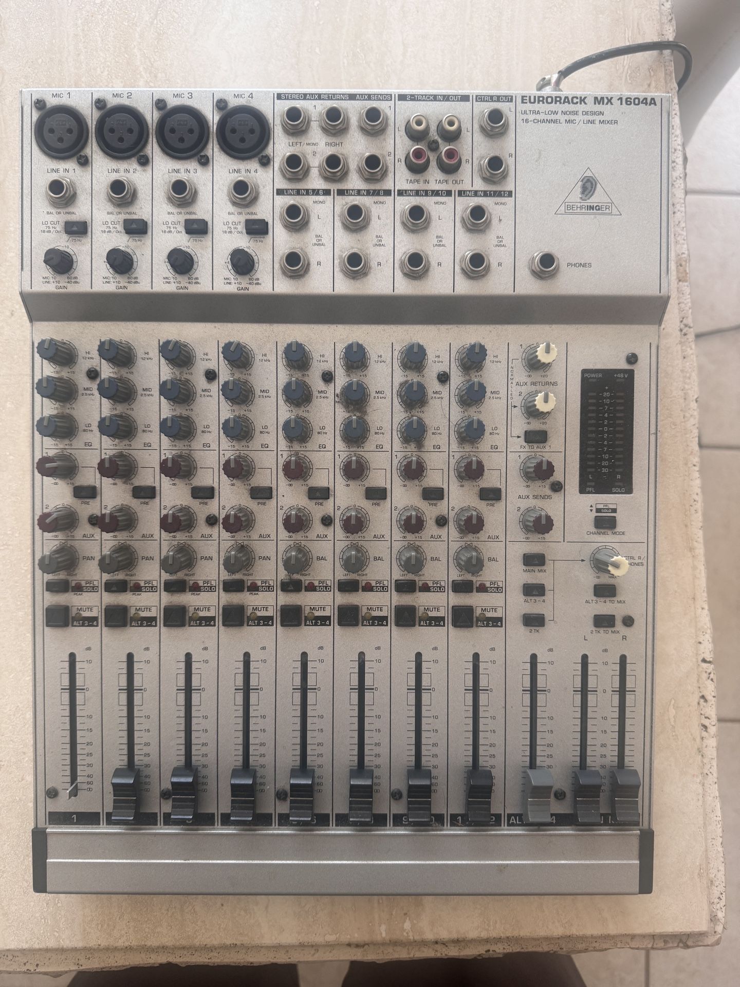 Behringer Eurorack MX1604A for Sale in San Marcos, CA - OfferUp