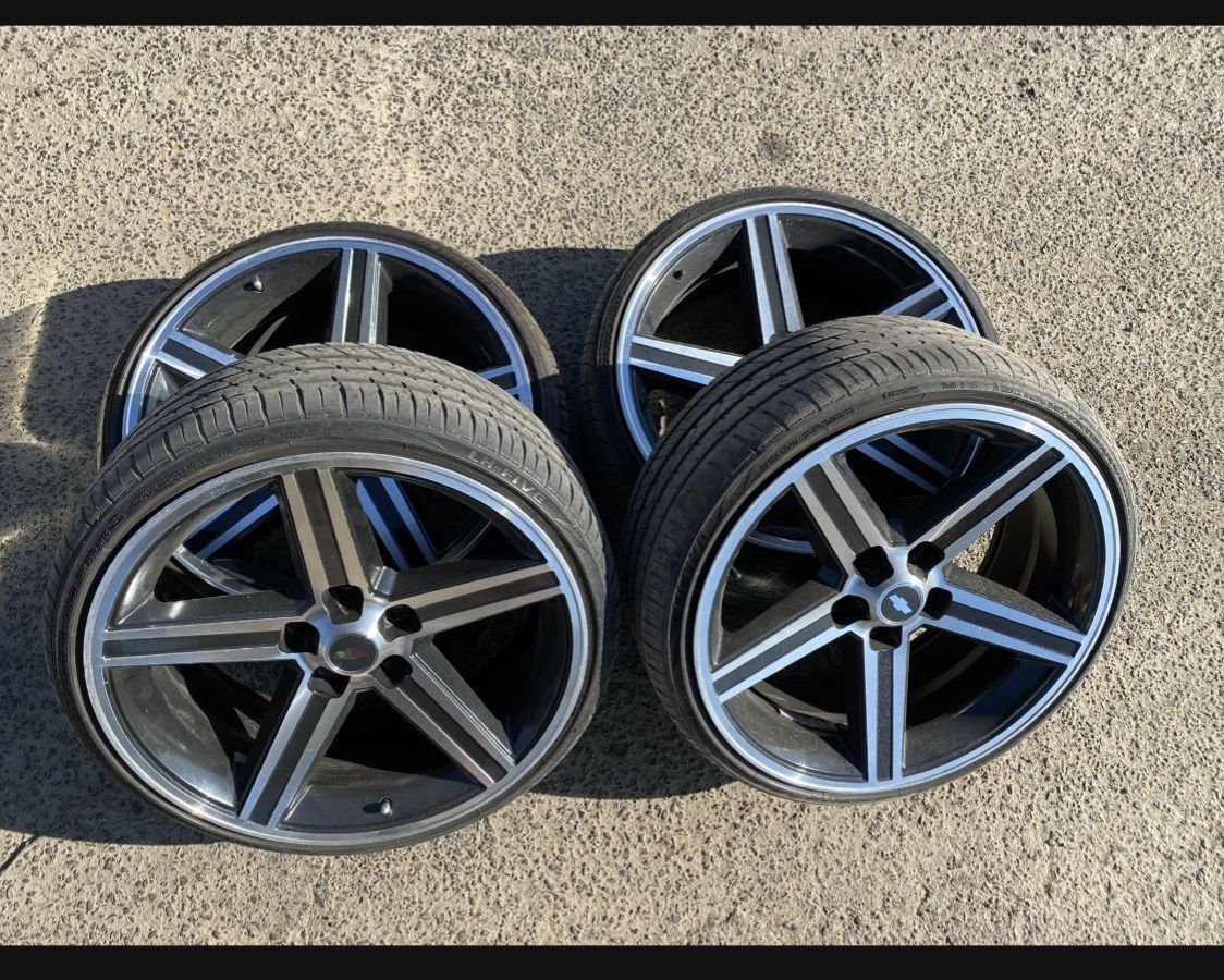 22” Irocs Iroc Wheels Iroc Rims Trade For LS for Sale in Caruthers, CA ...