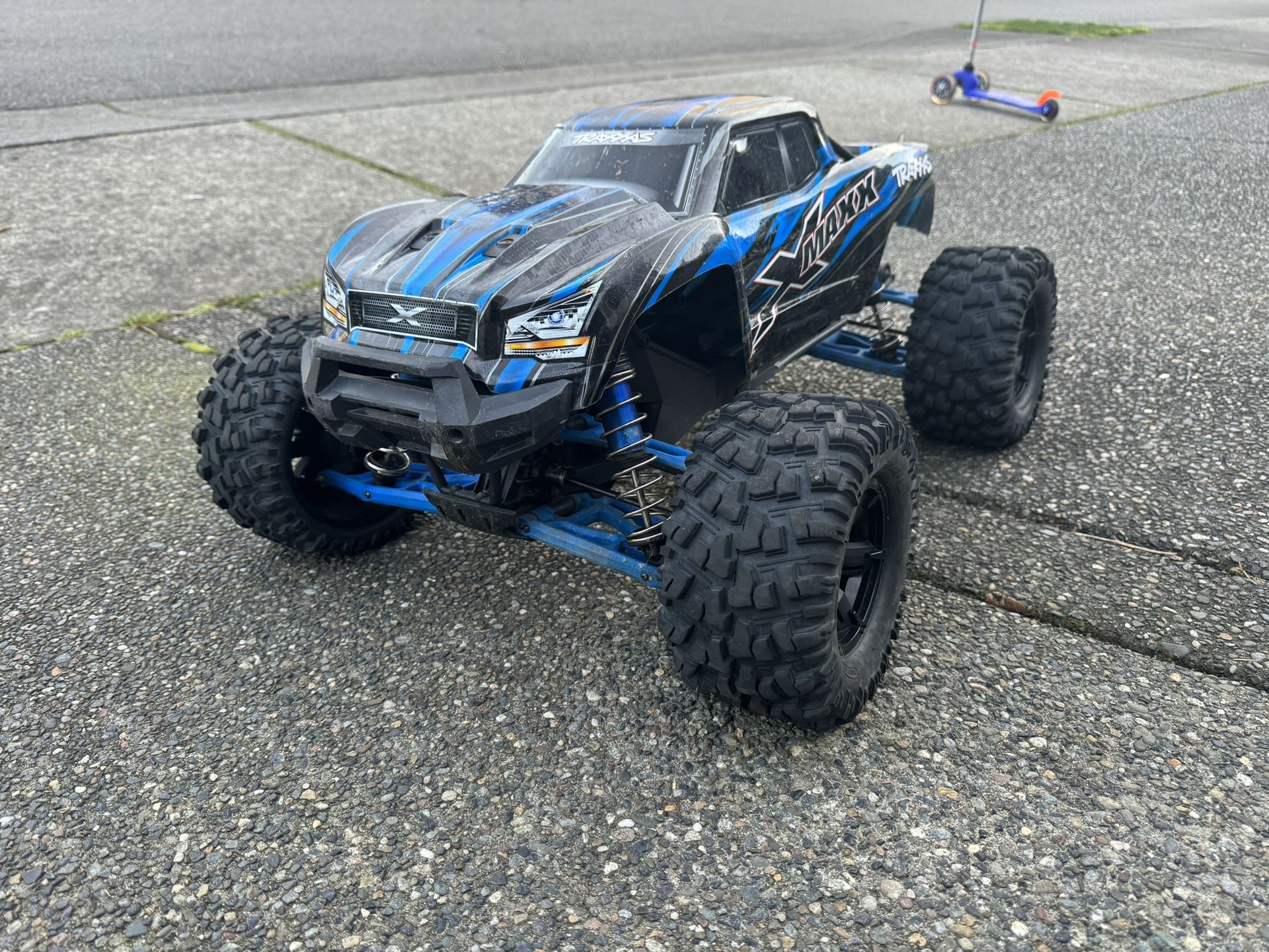 Traxxas Xmaxx for Sale in Milton, WA - OfferUp