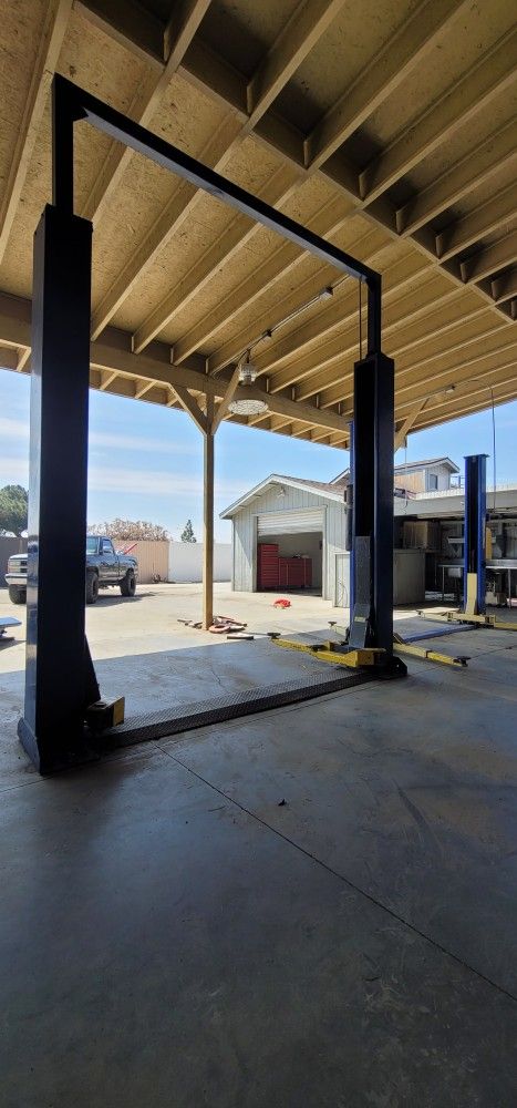 Rotary Lift In Working Order for Sale in Montclair, CA - OfferUp