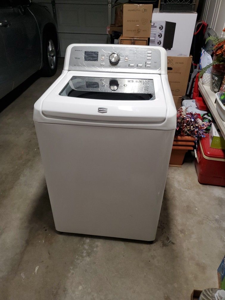 May tag Washer for Sale in Murrieta, CA - OfferUp