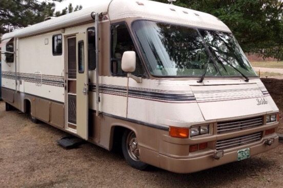 RV 1990 Champion Lasalle Motorhome ....free for Sale in San Antonio, TX ...