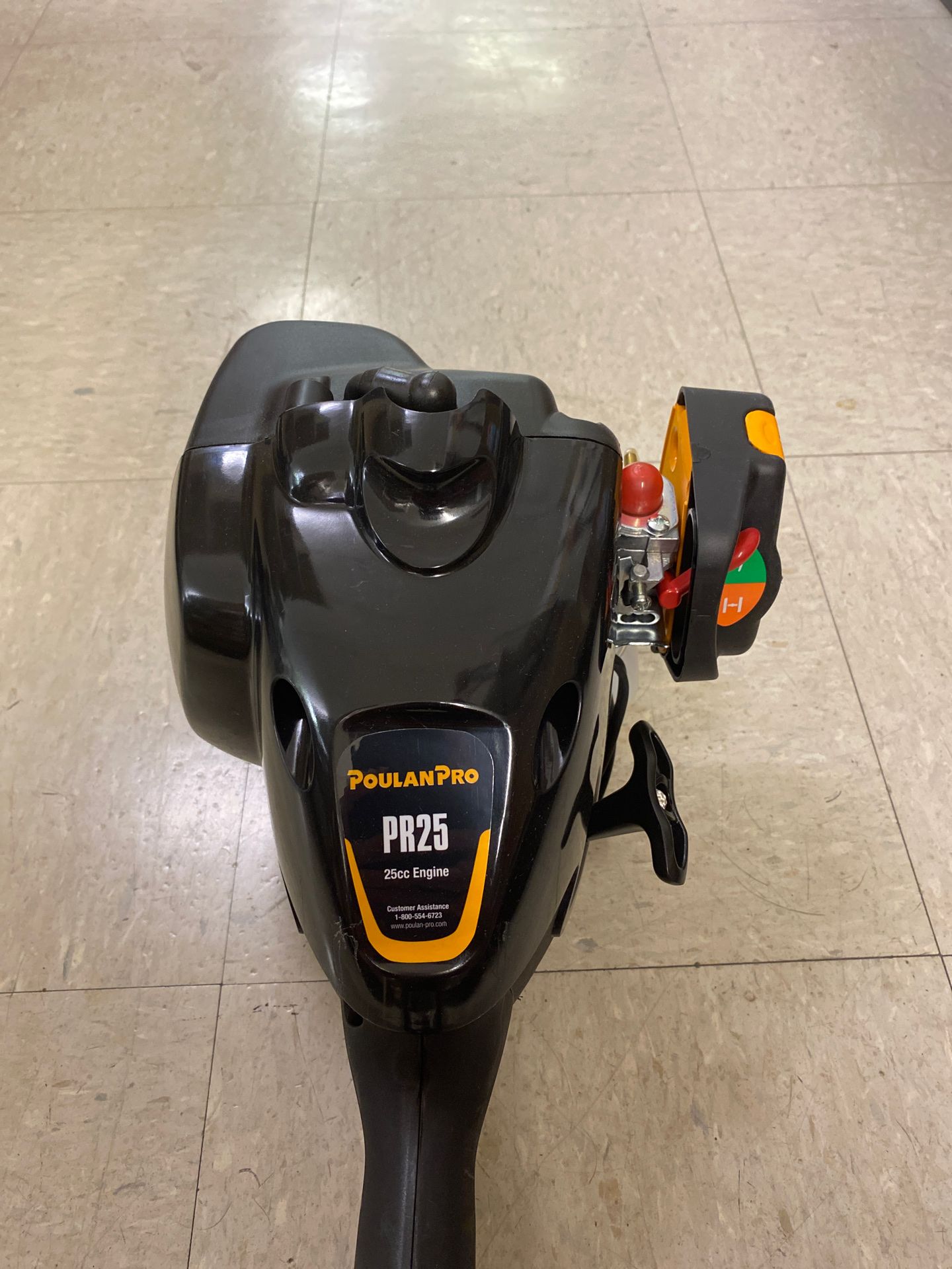 Poulan Pro PR25 25cc Gas Pole Saw for Sale in Phoenix, AZ - OfferUp