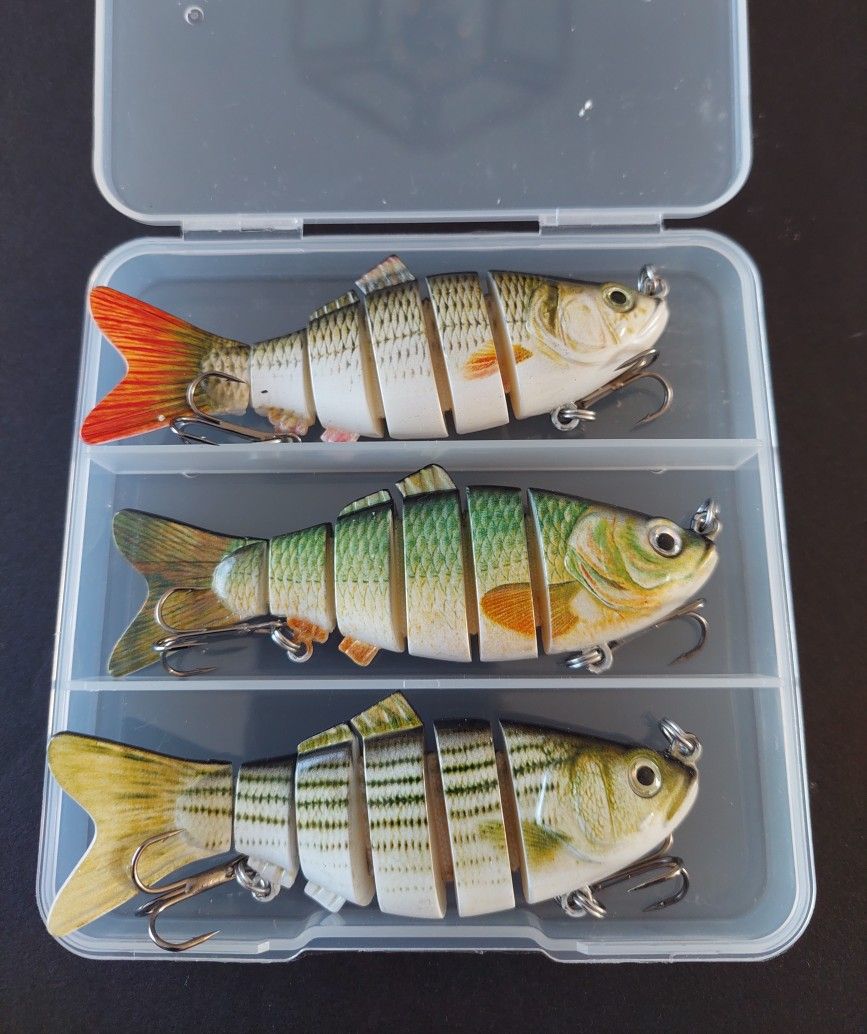 Lifelike Jointed Swimbait Fishing Lures 3pack Lot With Tackle Box Brand ...