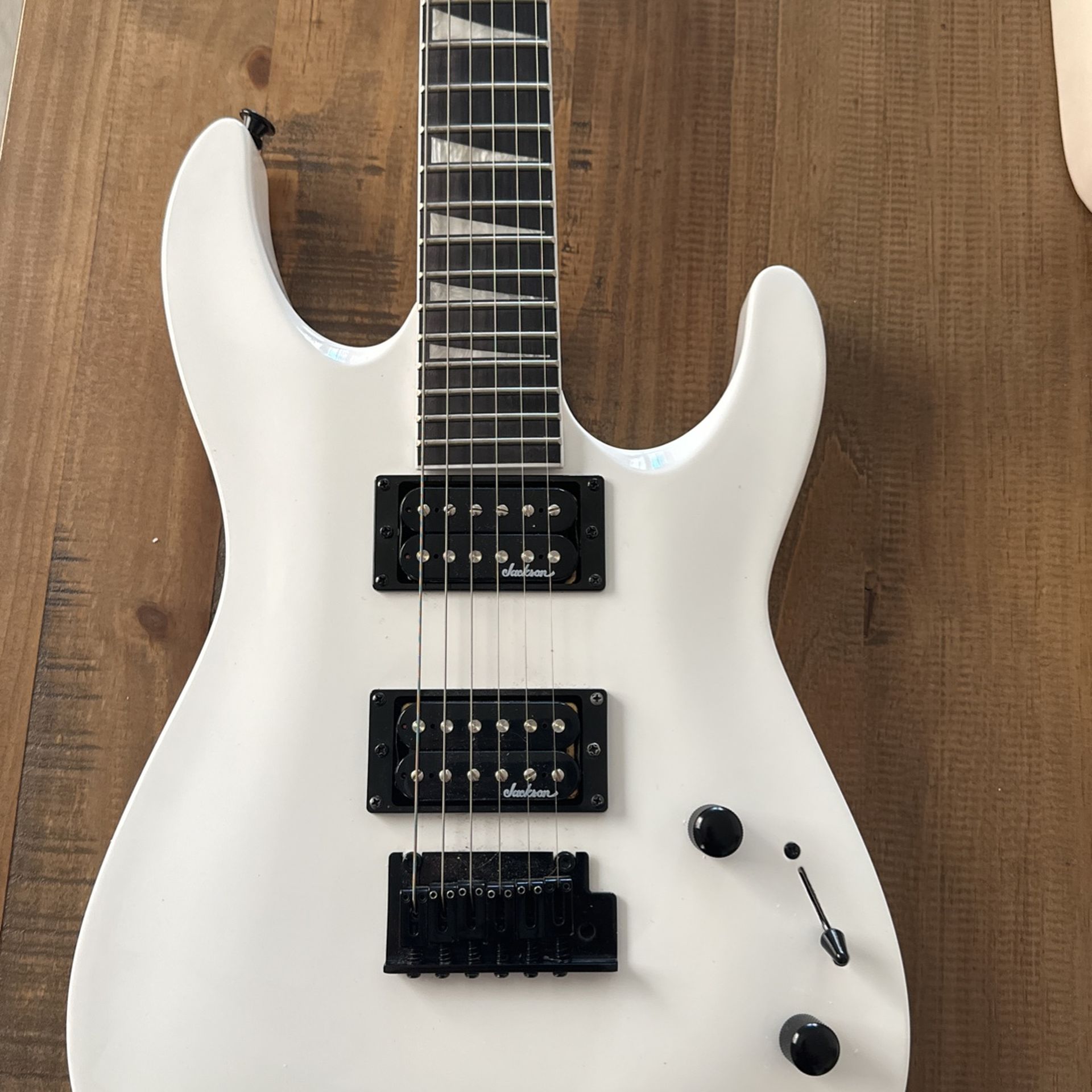 Jackson Dinky JS22 Used for Sale in Hollister, CA - OfferUp