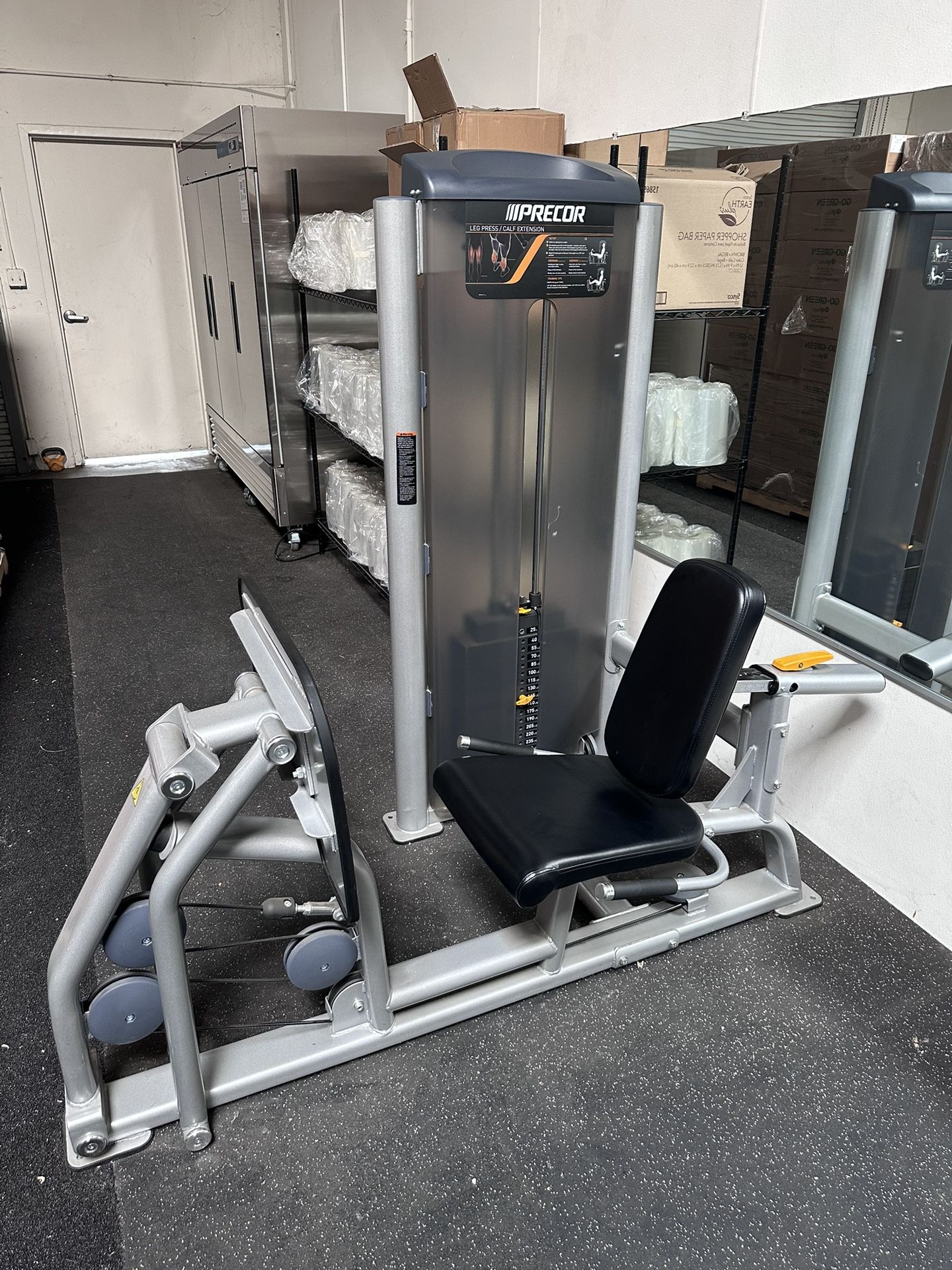 PRECOR LEG PRESS/CALF EXT. MACHINE for Sale in Riverside, CA - OfferUp
