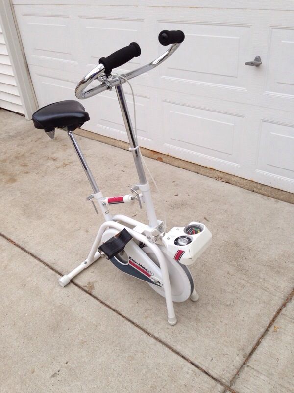 Exer-Mate 250 Stationary Bike for Sale in Evergreen Park, IL - OfferUp
