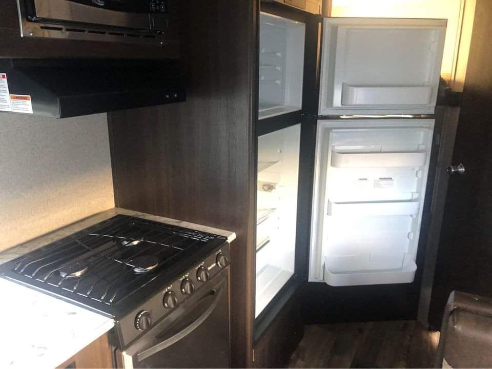 2018 Keystone Springdale 220BHWE for Sale in Renton, WA - OfferUp