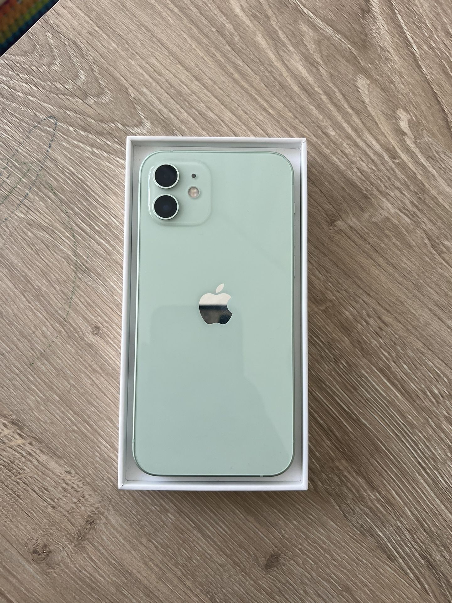 Iphone 12- Green for Sale in Garden Grove, CA - OfferUp