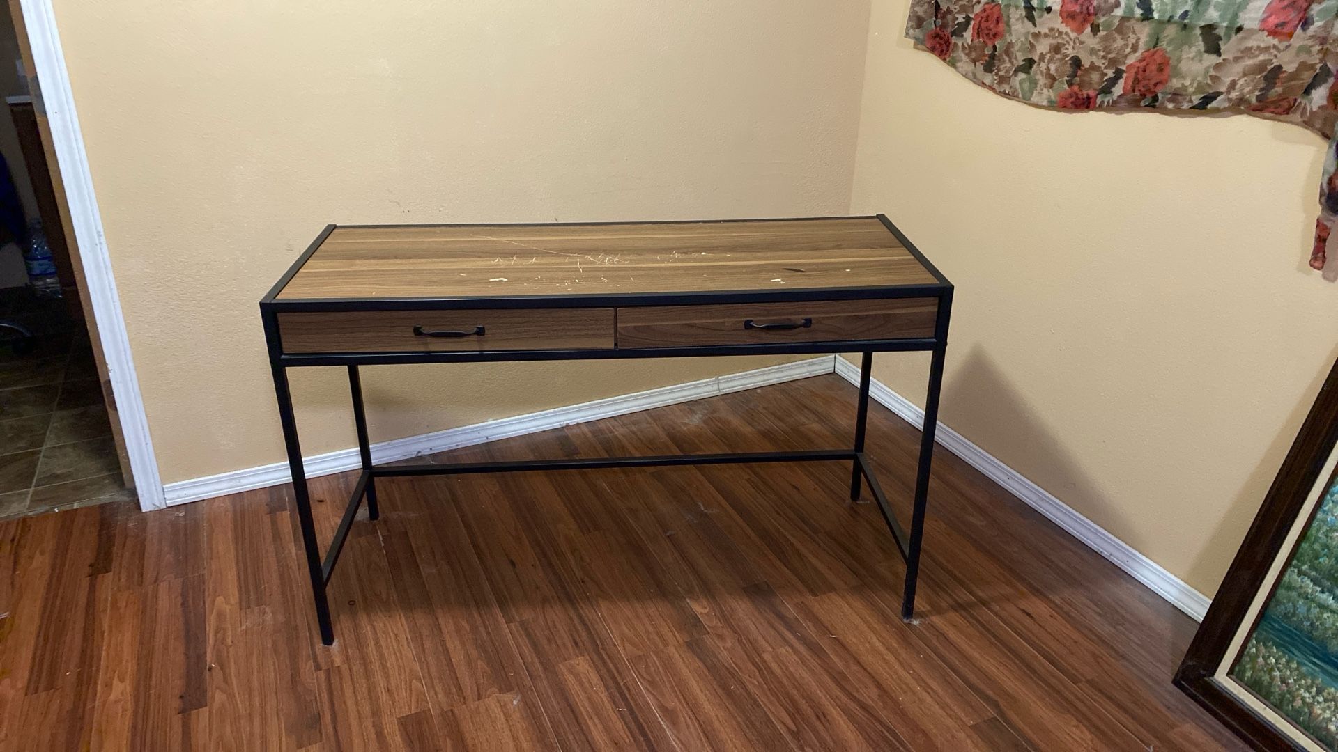 Desk for Sale in San Antonio, TX - OfferUp