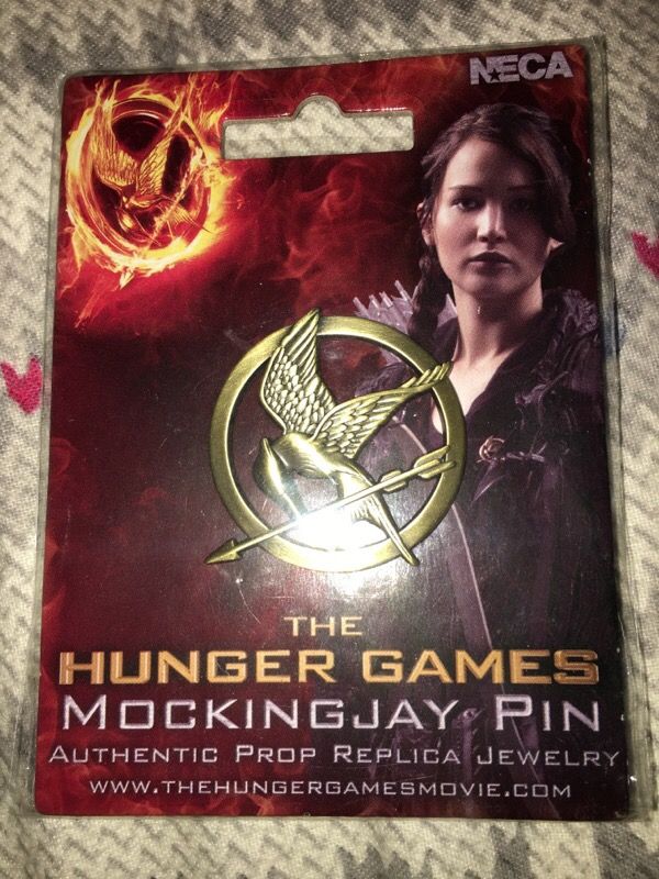 The Hunger Games Mockingjay Book Pin