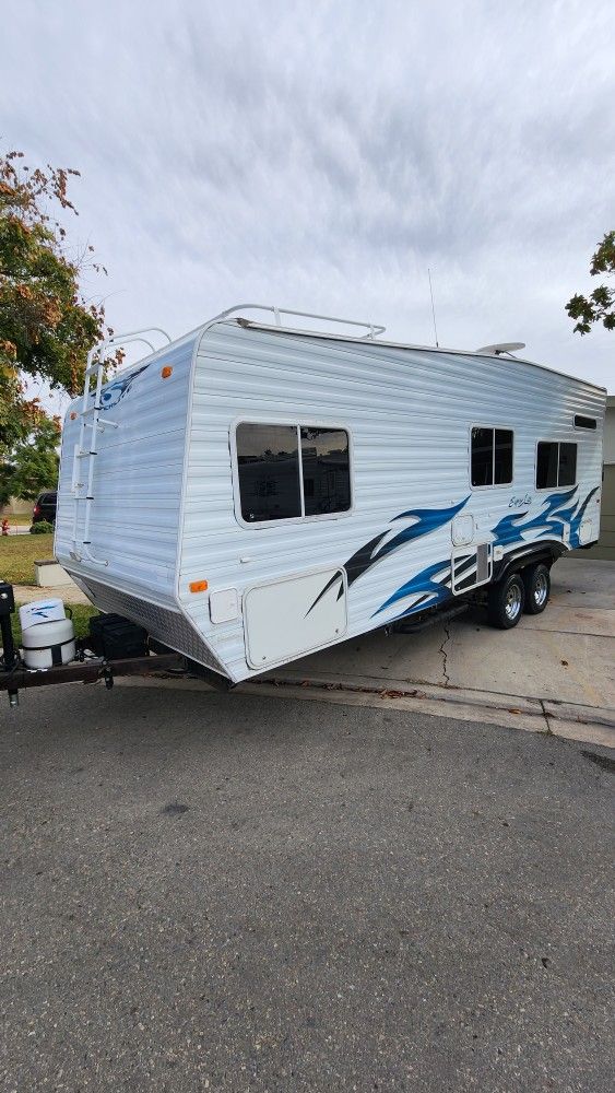 2006 Weekend Warrior Superlite Fs2300 RV Toy Hauler Camper Trailer for ...