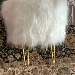 Radovre Hairpin 20 Ottoman Faux Fur White Metal Frame Generously Cushioned for Sale in Oakland Park FL OfferUp