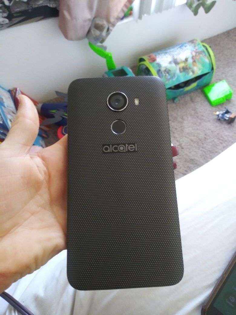 Metro pcs cell phone for Sale in Phoenix, AZ - OfferUp