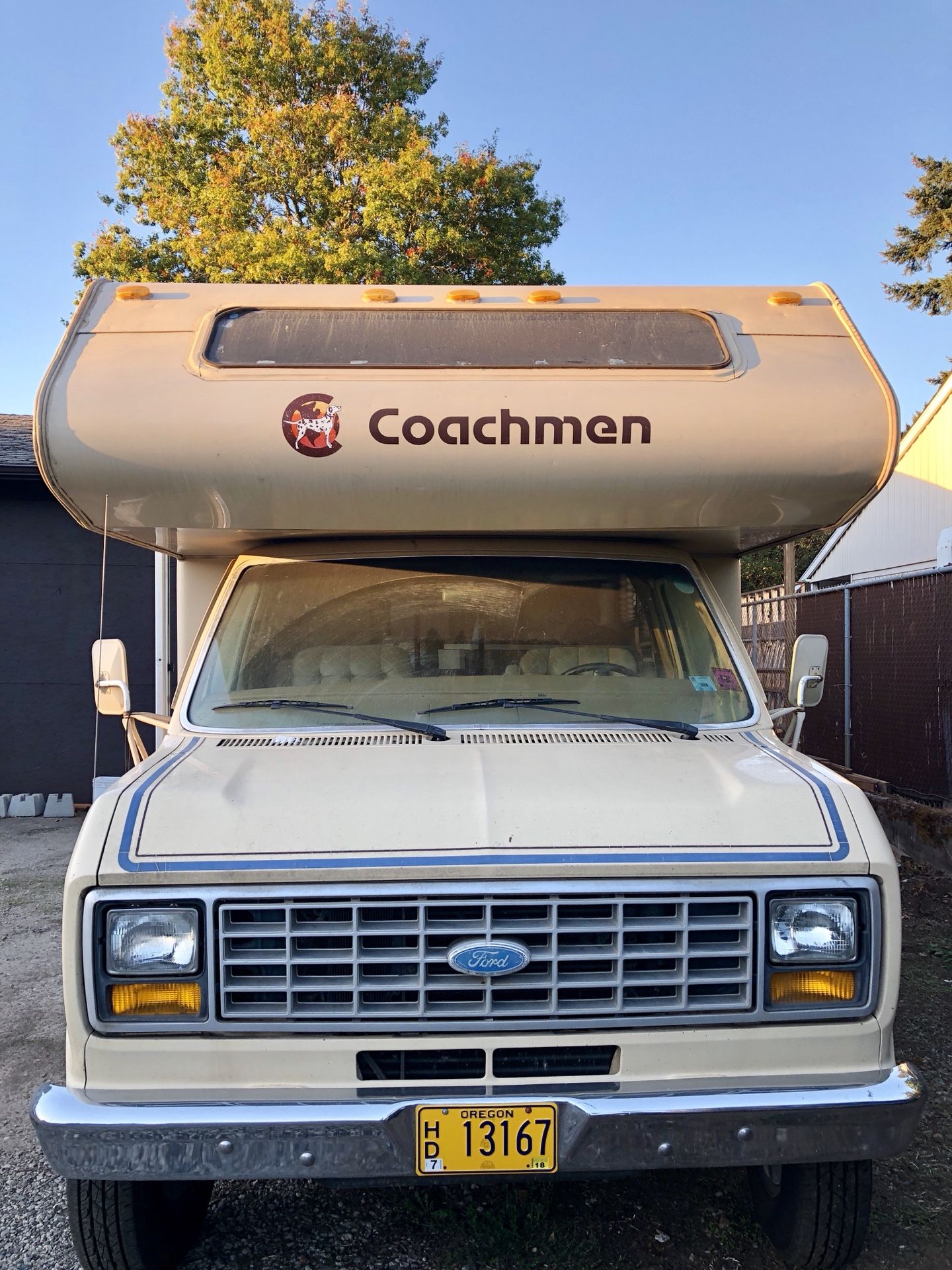 26 foot Coachman RV class C motor home *EXCELLENT CONDITION* for Sale ...