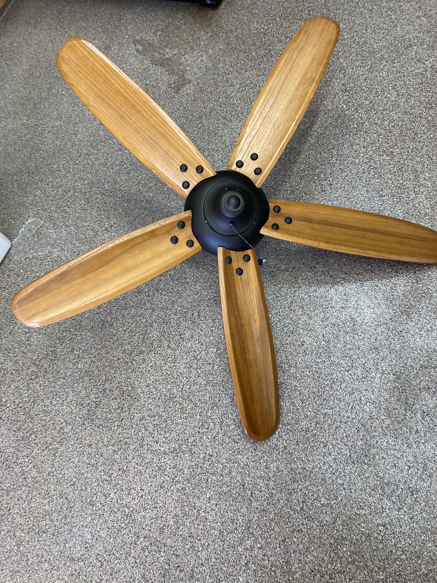 Ceiling Fan for Sale in Flagstaff, AZ - OfferUp