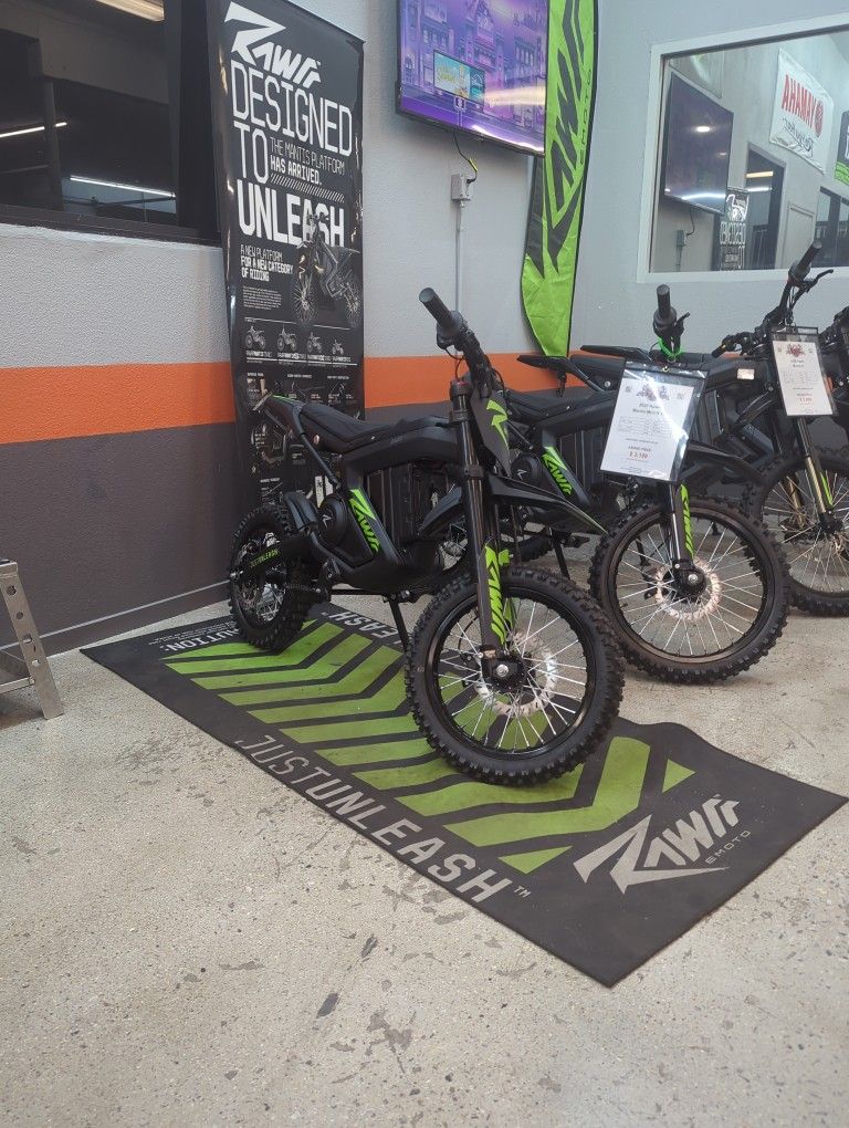 2025 Rawr Mantis mini r for Sale in Las Vegas, NV - OfferUp