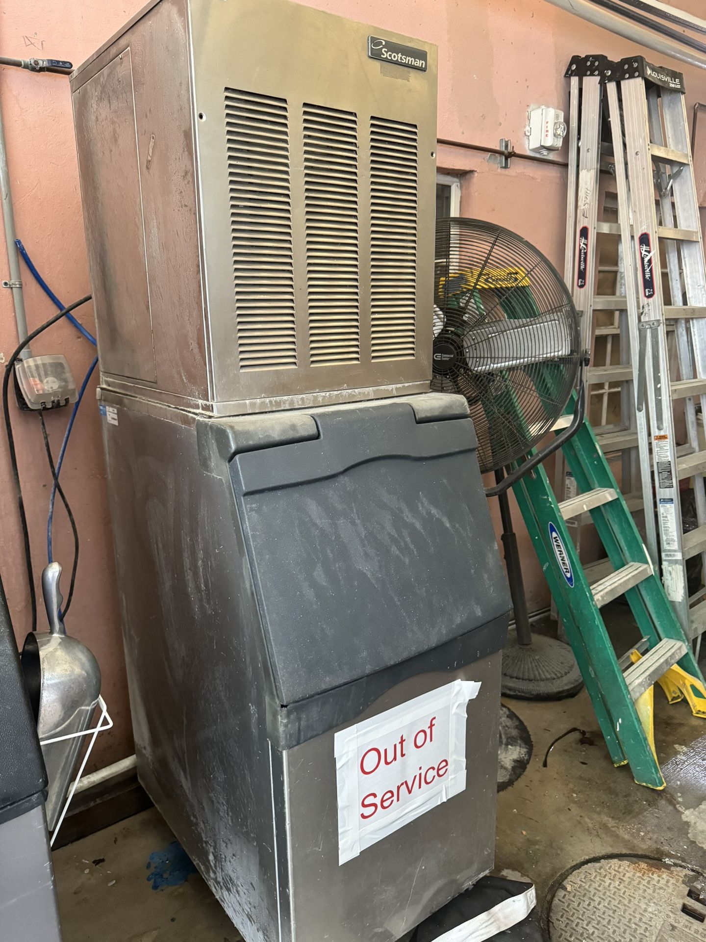 Crushed Ice Machine for Sale in Miami Beach, FL - OfferUp