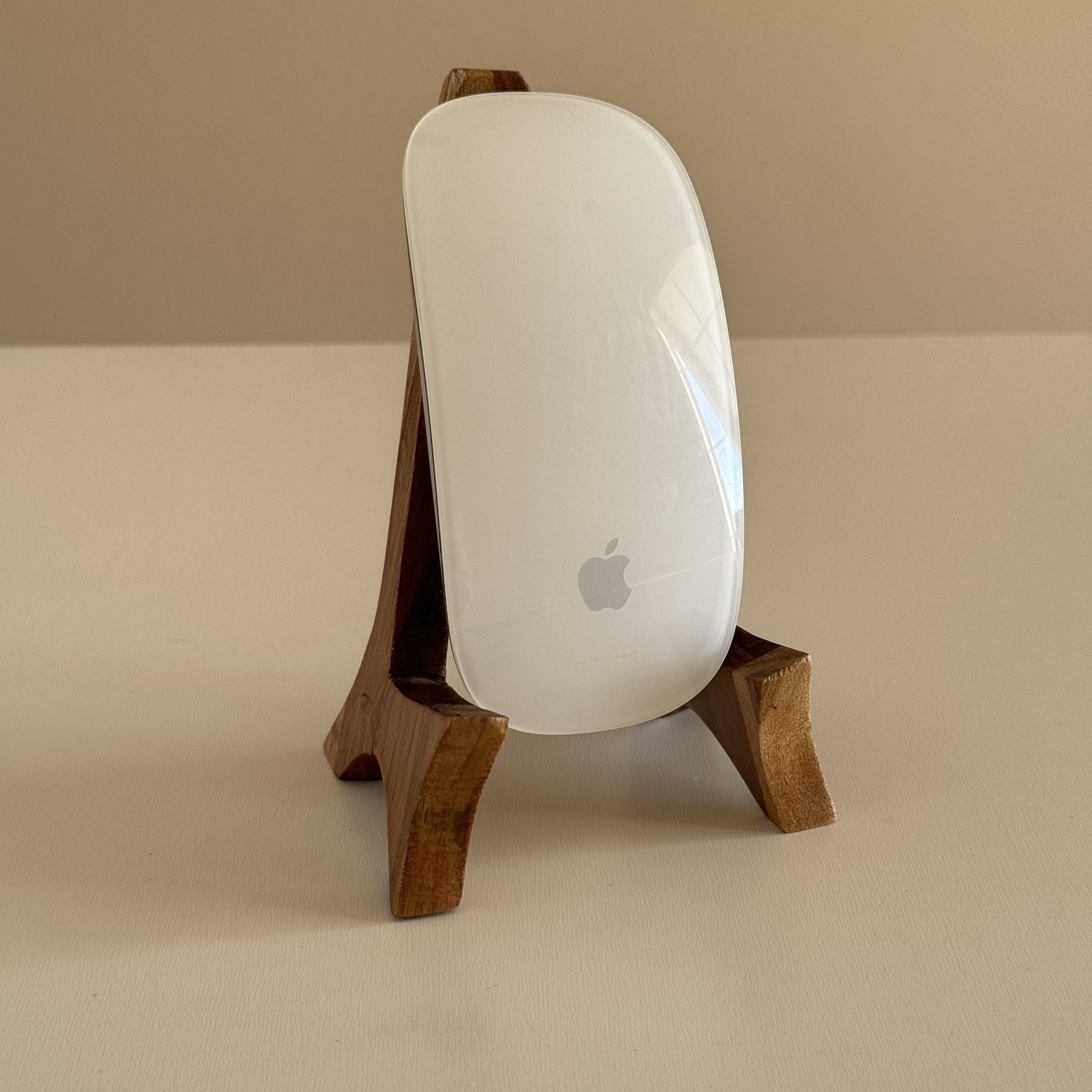 Apple A1657 Magic Mouse 2 Wireless Mouse - Silver (MLA02LL/A) for Sale ...