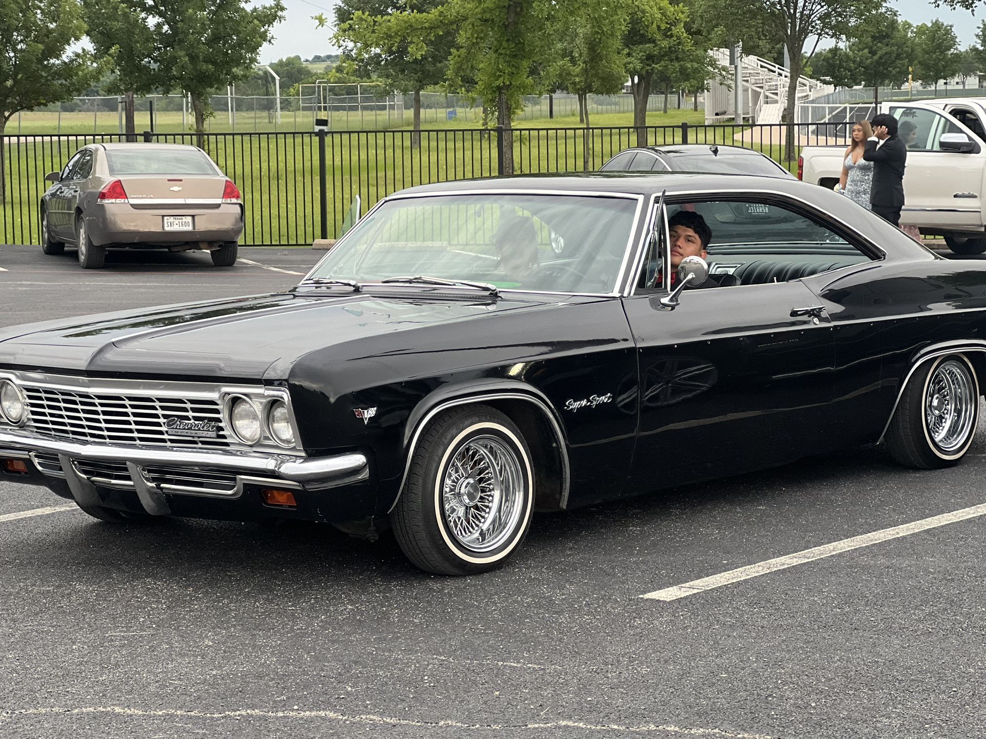 66 SS Impala for Sale in Callisburg, TX - OfferUp