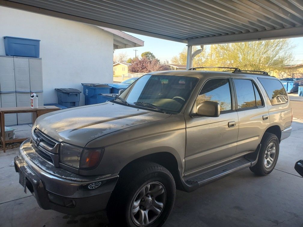 2001 Toyota 4Runner for Sale in Las Vegas, NV - OfferUp