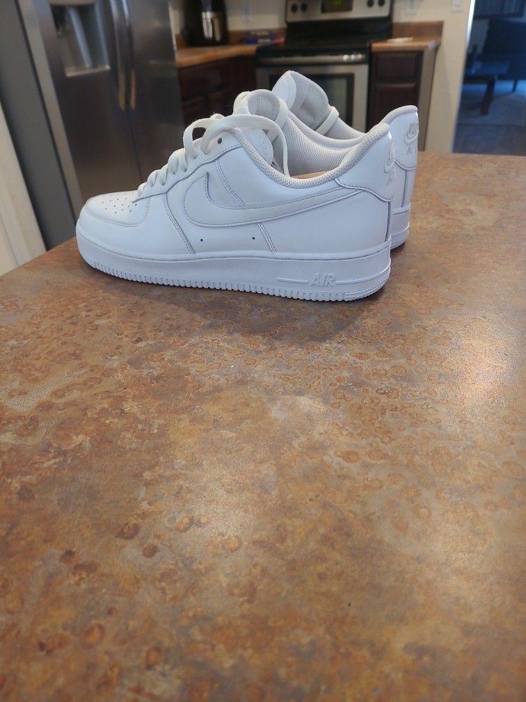 Nike Af1 Size 11 for Sale in Mesa, AZ - OfferUp