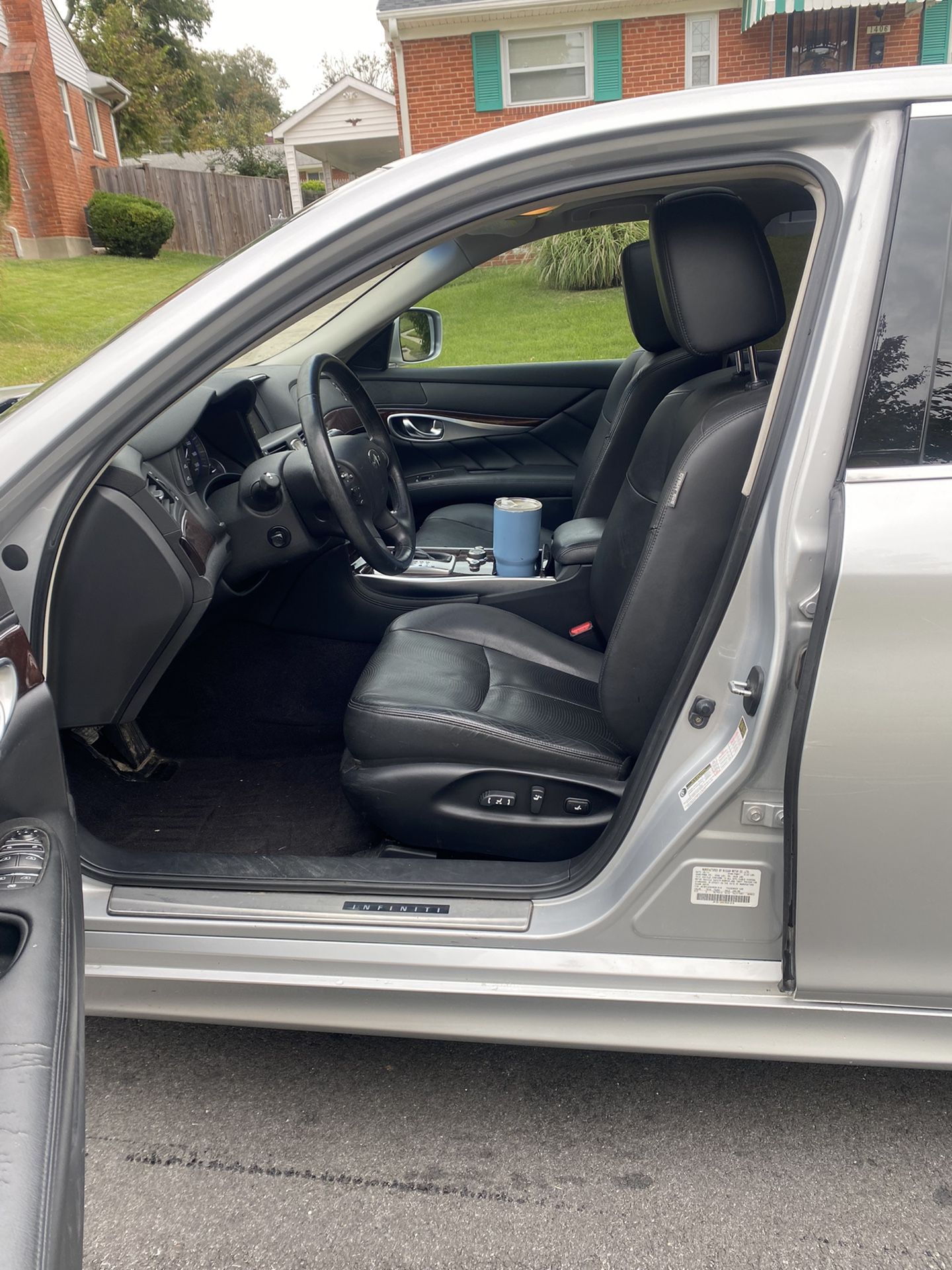 2012 INFINITI M37X SUPER CLEAN for Sale in Silver Spring, MD - OfferUp