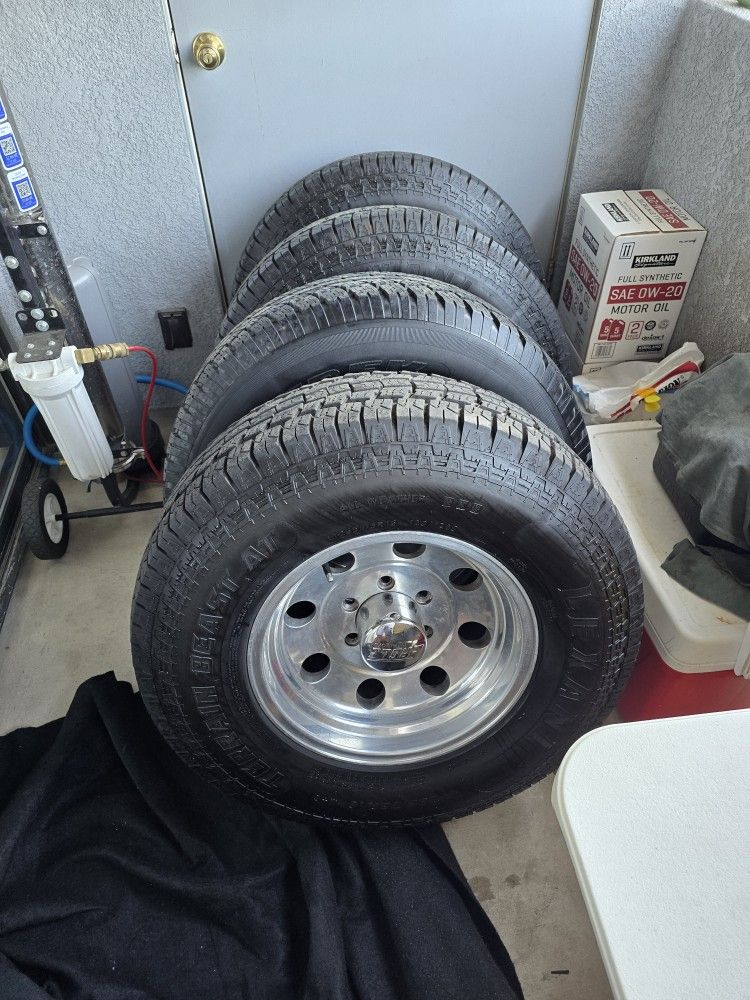 16 Inch Eagle Alloy Wheels With 265/75/r16 Lexanni All Terrain Tires ...