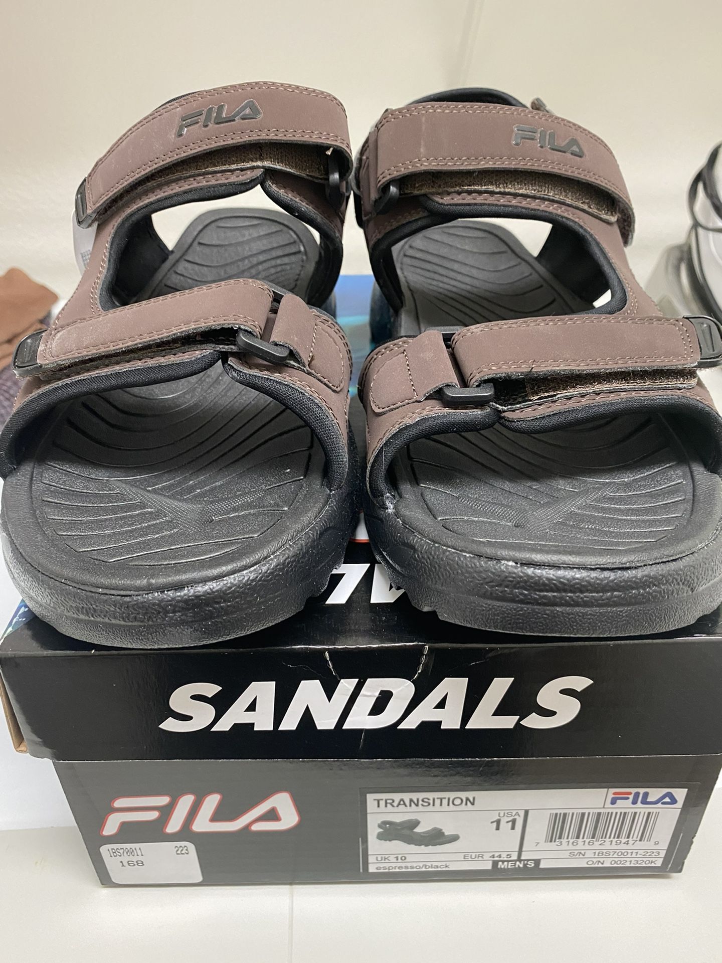 Fila Mens Sandals for Sale in Orlando, FL - OfferUp