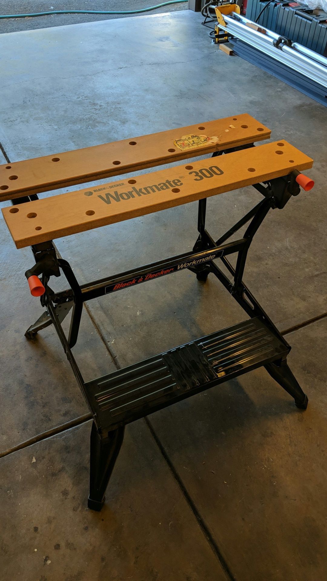 Black & Decker Workmate 300 Work Bench for Sale in Santa Ana, CA - OfferUp