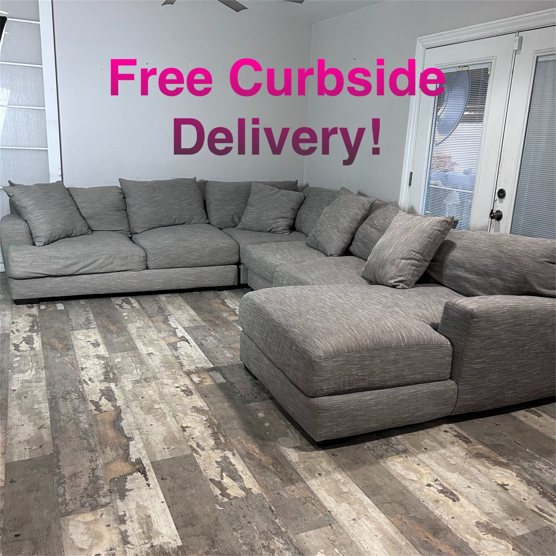 Free Curbside Delivery! Large Grey Sectional Couch for Sale in Las ...