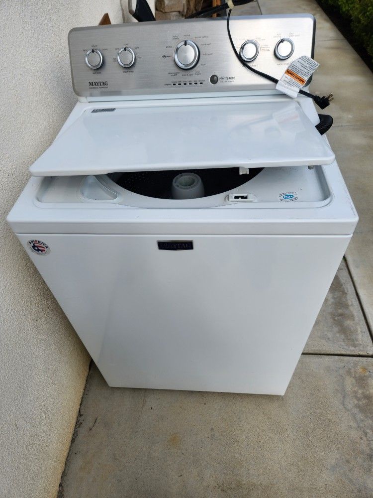 Maytag Washing Machine for Sale in Bakersfield, CA - OfferUp
