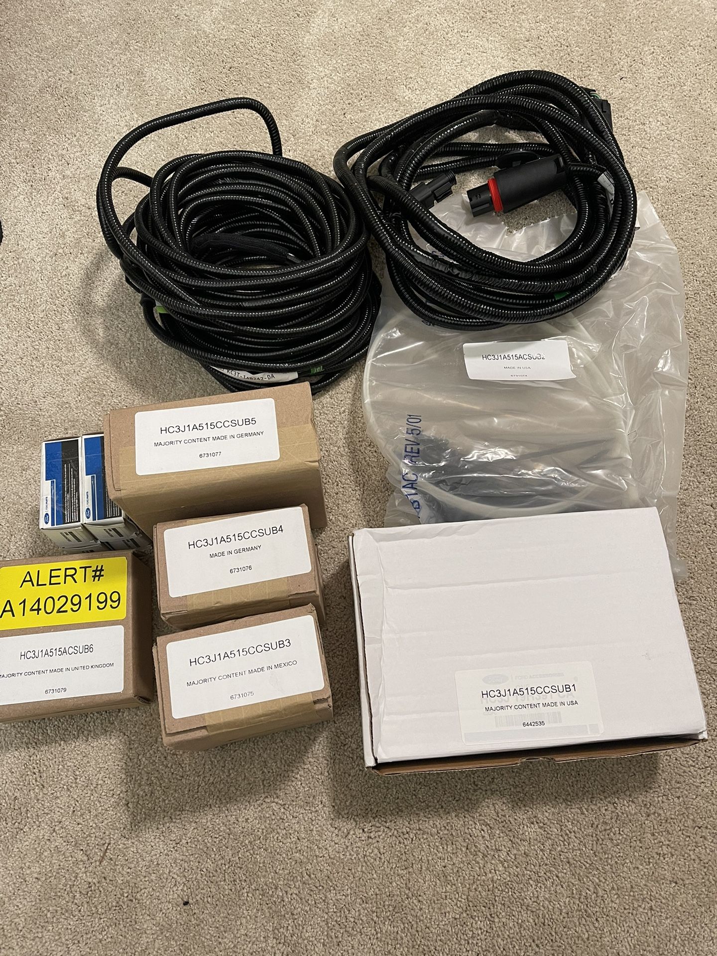 Ford Trailer Backup Camera Kit w/TPMS for Sale in Kenmore, WA - OfferUp