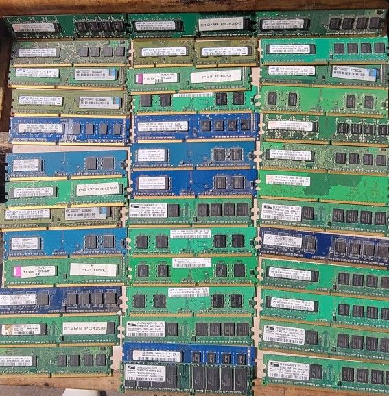 40 Peice Lot Of Working Computer Memory RAM for Sale in La Verne, CA ...