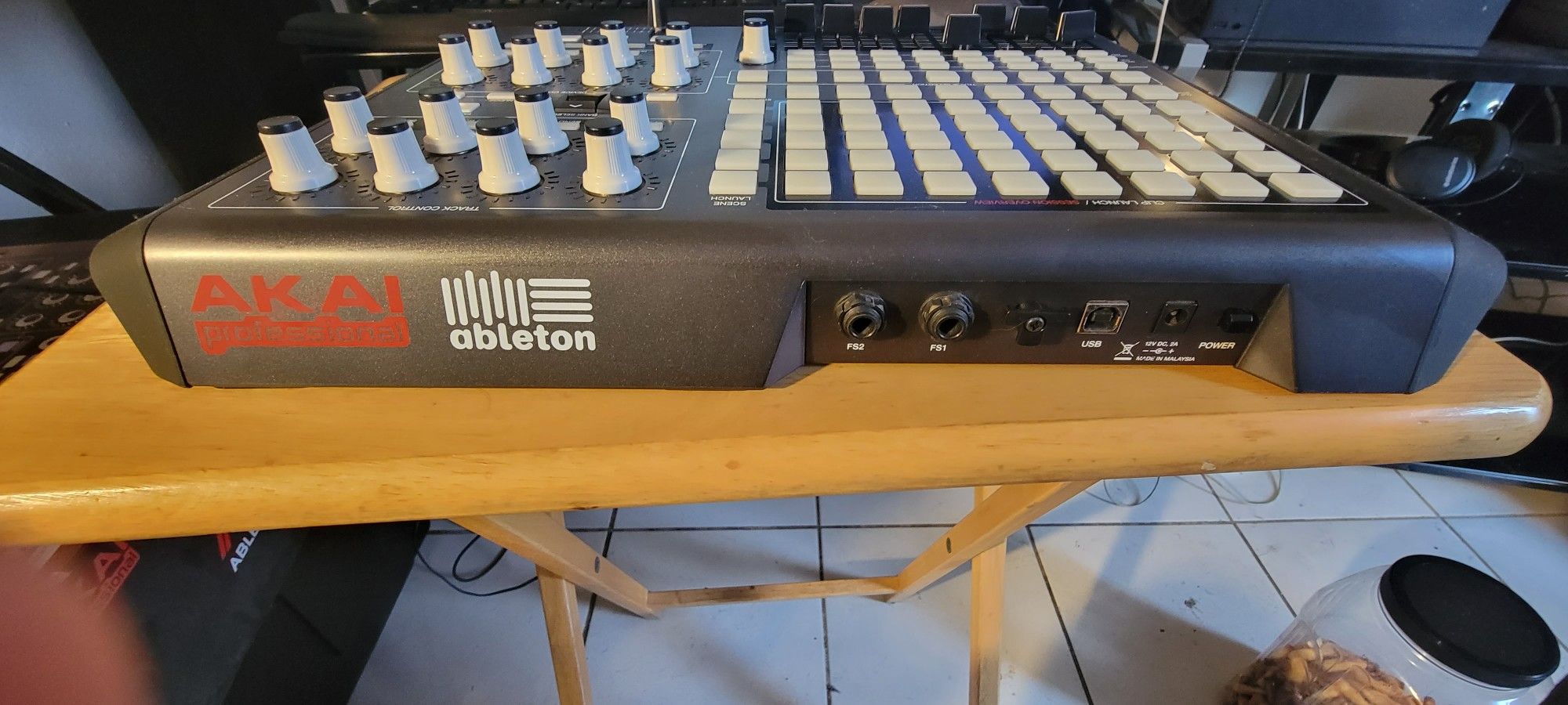 Like New Akai APC MIDI Controller for Sale in Tempe, AZ - OfferUp